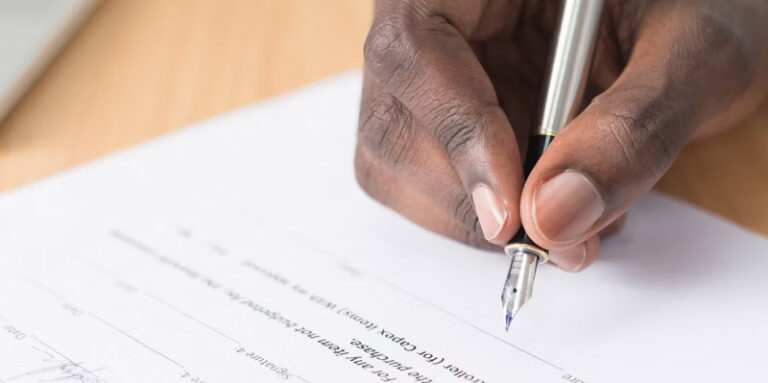 How Do Bonds Work In Canada? A Comprehensive Overview
